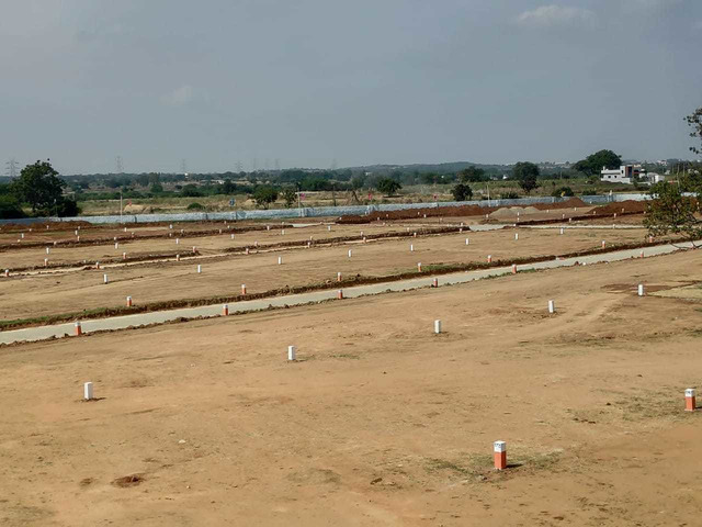 Plots For Sale In Hyderabad-Spring Field County Hyderabad - Buy Sell ...
