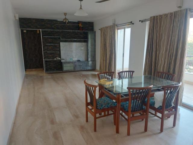 Queen bed with side tables and double door wardrobe in pune Pune - Buy ...